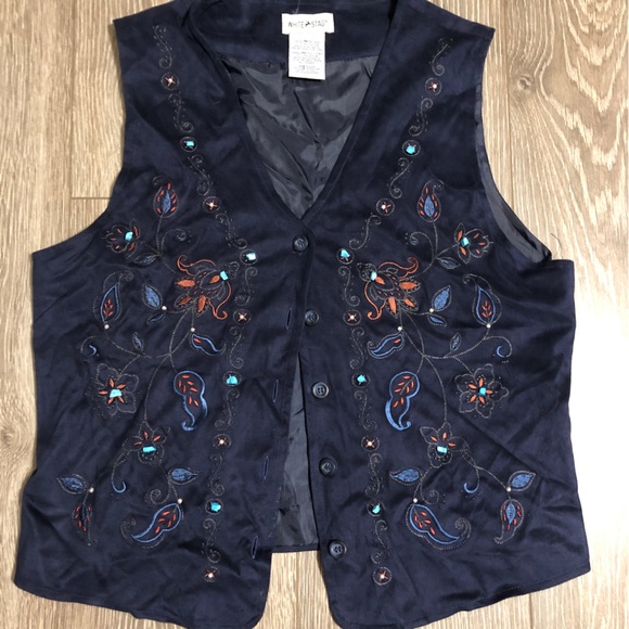 White Stag | Jackets & Coats | Vintage Womens White Stag Vest | Poshmark